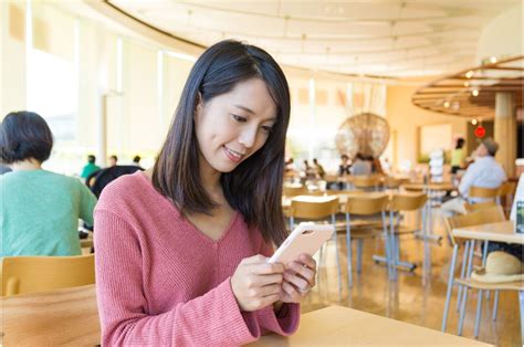 How to not be a boring texter- 10 Ways