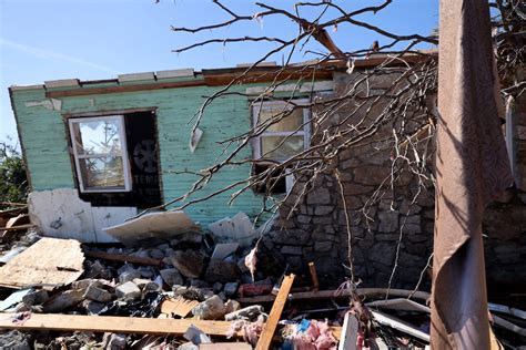 Barnsdall Oklahoma Residents Clean Up After Tornado Rips Through Town