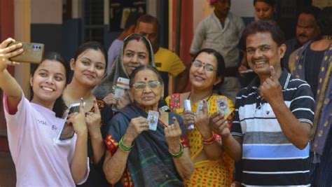 Lok Sabha Election 2024 दूसरे चरण की Live Updates 11 बजे तक 13