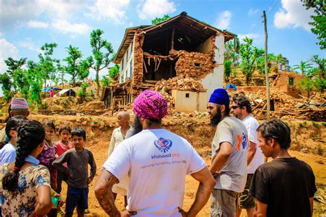 Khalsa Aid Volunteer With Khalsa Aid