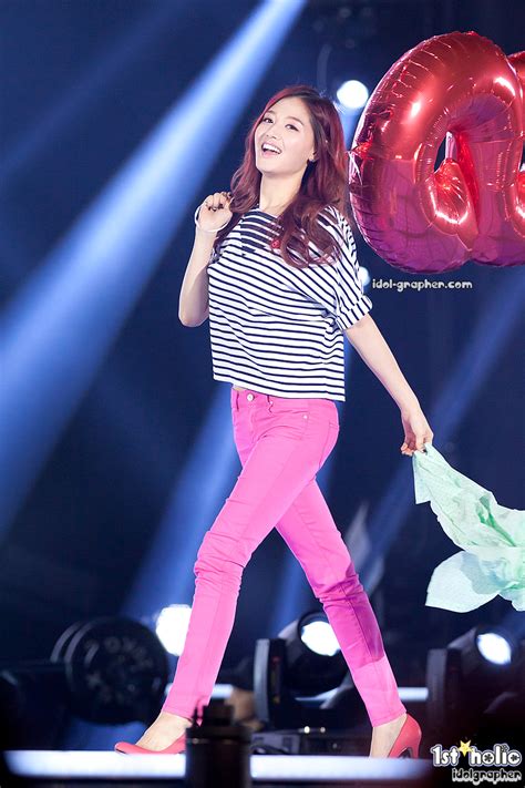 [photo] 130420 K Pop 컬렉션 런웨이 레인보우 By 1st Holic