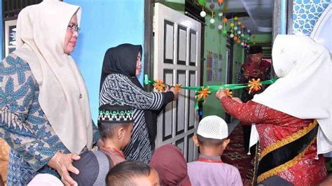 Safia Ali Ibrahim Dan Rahmawati Resmikan Paud Terpadu Mujahidin