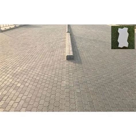 Ceramic Gray Interlocking Tiles Thickness 10 12 Mm Size Medium At