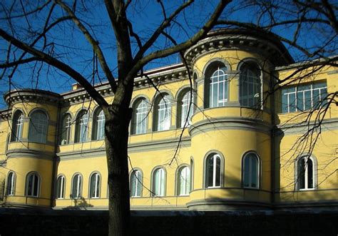 Bespoke Steel Window Frames For Historic Building