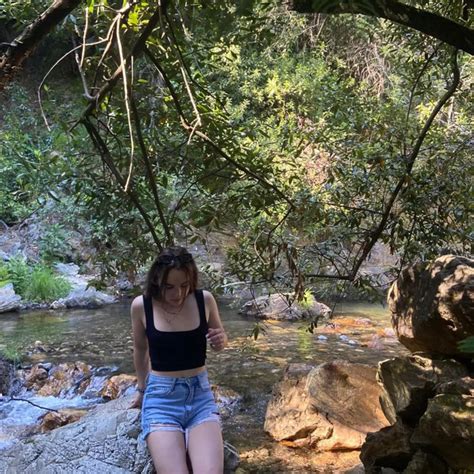 Khalida R Khalida R • Instagram Photos And Videos