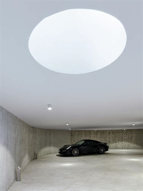 Act Romegialli Marcello Mariana · Damiani 33 · Divisare