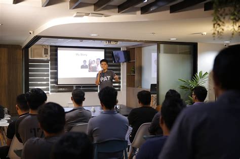 Tech Academy Linkedin