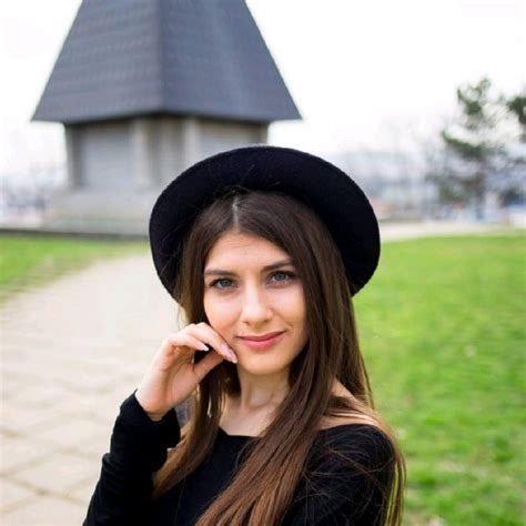 Andreea Preda Assistant Trainer Know Training For A Better Life Linkedin