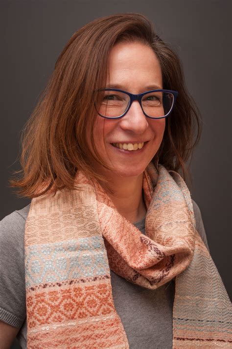 Évi Szövőműhelye Lefiroom Budapest