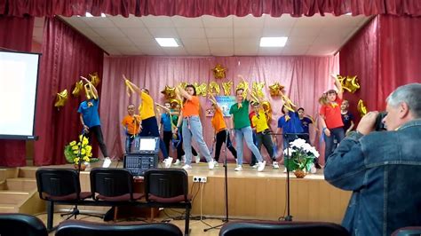 Танок на випускний 4 клас Youtube
