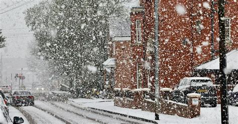 Hour By Hour Stoke On Trent Forecast For Today As Snow Falls Stoke On
