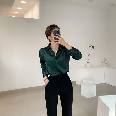 오브 로쉐 실크 새틴 셔츠 루즈핏 블라우스