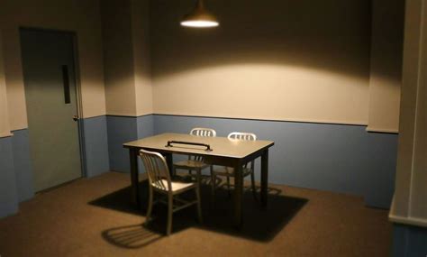 Illinois Room Police Dont Lie To Me