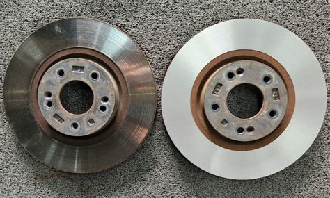 올뉴카니발브레이크떨림 디스크열변형 부산 브레이크 전문점부산 디스크연마 전문 부산 타이어 매니아디스크 열변형 디스크 연마 비용전문매장올뉴카니발 브레이크떨림현상해결 디스크