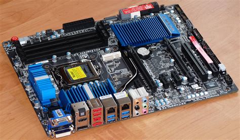 Gigabyte Z77x Ud5h Wifi Hartware