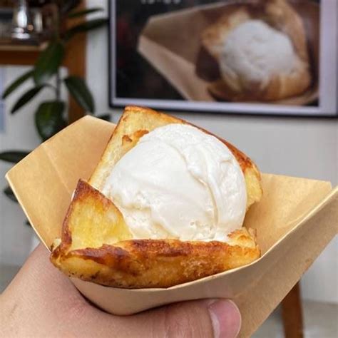 [รีวิว] ร้าน หน้าบ้านเป่ายิ้งฉุบ เป่ายิ้งฉุบ เมนูแนะนำ รูปภาพ ราคา