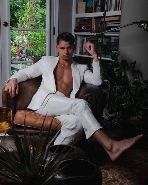 Damien Diazs Feet