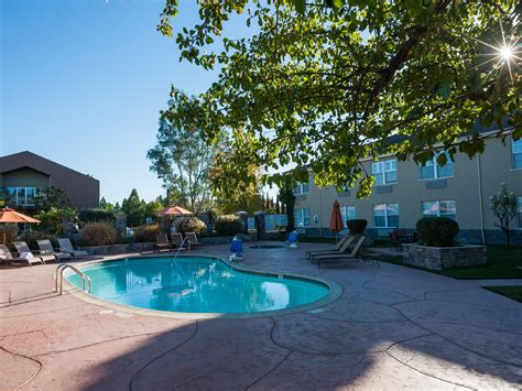 Napa Hotel With Pool Hotel Indigo Napa Valley