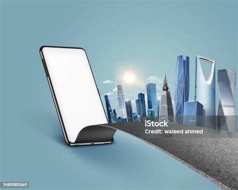 도시 배경이 있는 휴대폰에서 나오는 도로의 3d 그림 디지털 세계 개념 컴퓨터 모니터에 대한 스톡 사진 및 기타 이미지 컴퓨터 모니터 0명 개념 Istock
