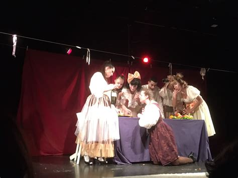 Професионална гимназия по облекло „Кн Мария Луиза” гр София 2022