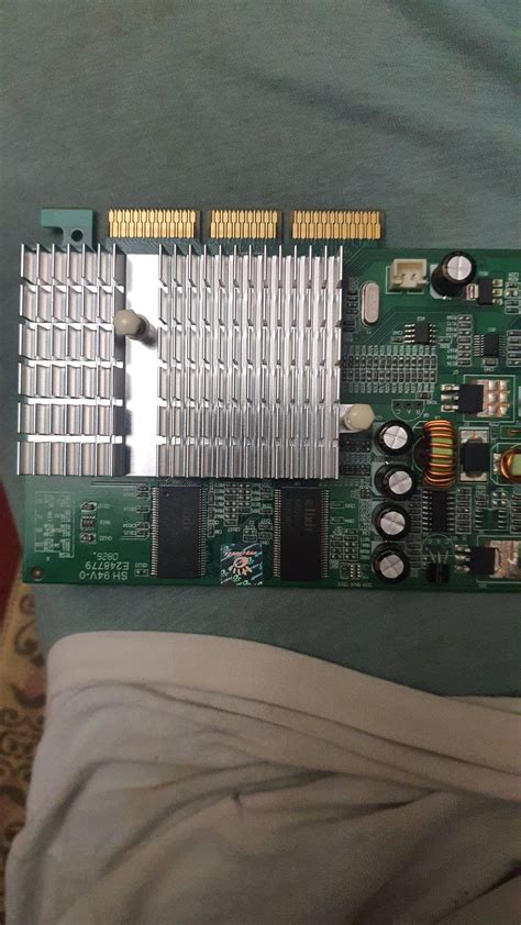 How To Remove Passive Cooler From Old Gpu Graphics Cards Linus Tech Tips