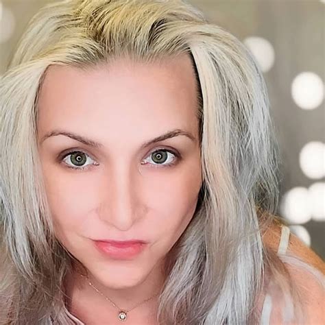 Starleycarley Threads Say More