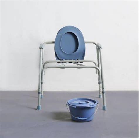 Stationary Commode Furniture And Home Living Furniture Other Home Furniture On Carousell