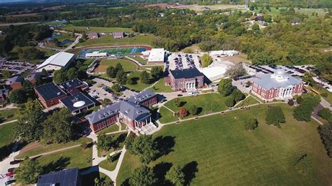 About — Oak Hill Inn And Suites