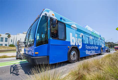 Ai Cameras Will Begin Ticketing Bus Lane Violators In 2 More L A