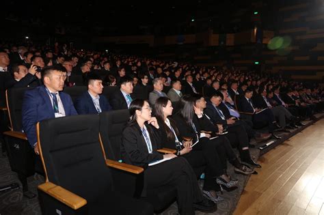 Л Оюун Эрдэнэ “Аж үйлдвэржилтийн сэргэлт” д онцгой анхаарна