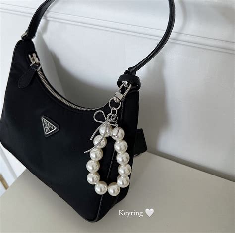 당일 가꾸👜 진주 볼 실버 Y2k 리본 키링 자동차키링 차키 열쇠고리 에어팟키링 핸드폰키링 에이블리