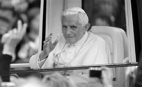 Почина бившият папа Бенедикт Xvi