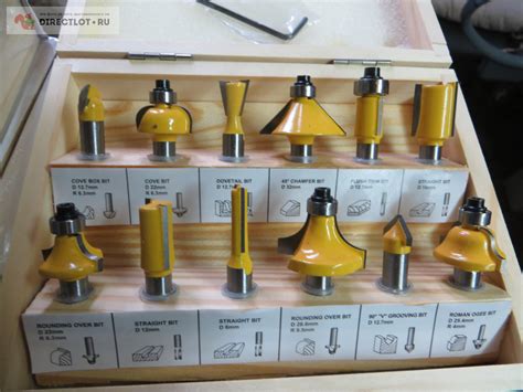 Набор фрез по дереву хвостовик 8 мм 12 шт Новые в коробке купить в Пензе цена 800 Р на