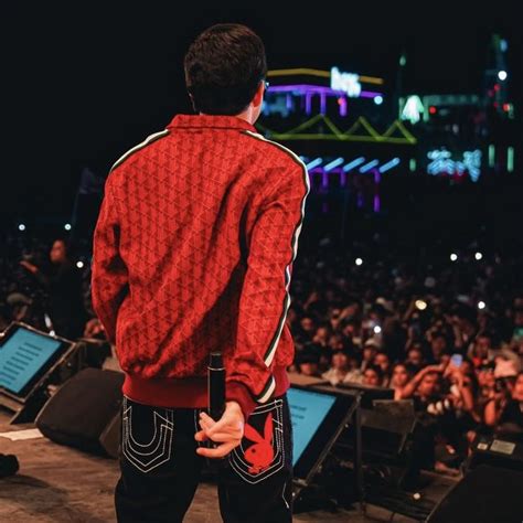 Jonathan Caro Youtube