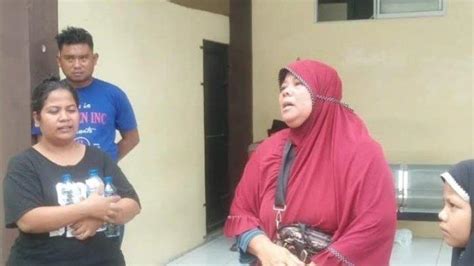Dumaria Simangunsong Syok Dan Histeris Suami Yang Ditahan 2 Hari Tewas Tribun