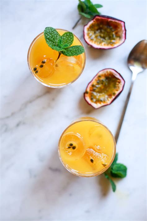 How To Make Passion Fruit Juice Puree How To Eat Lilikoi Passion Fruit