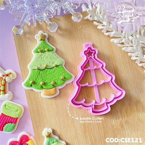 cse121 arbol 2 navidad bateconemi