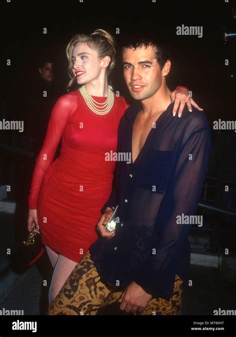 Lisa Collins Billy Zane
