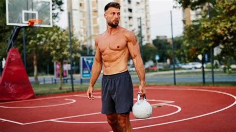 Move Over Lunges — I Teach Weightlifting And This Is The Strength