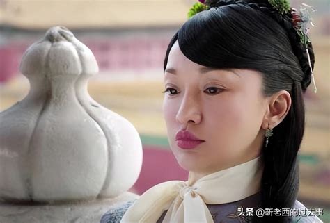 Lưu Hiểu Khánh Và Dàn Nha đầu Ngốc U60 U70 Của Hoa Ngữ Gây đau Mắt