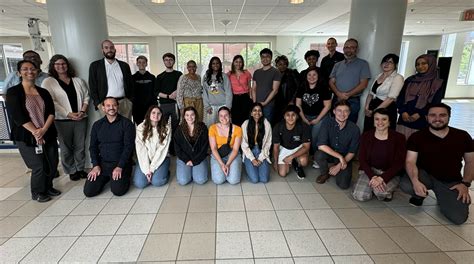 Panel On Stem Signs Prepares Undergraduates For Summer Research Program