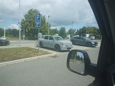 Ev9 spotted in germany : r/electricvehicles