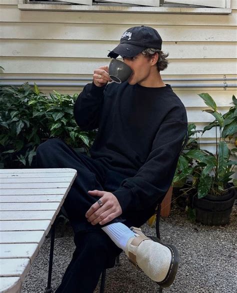Stussy STUSSY BIG LOGO CAP BLACK Grailed Fall Outfits Men Mens Streetwear Winter