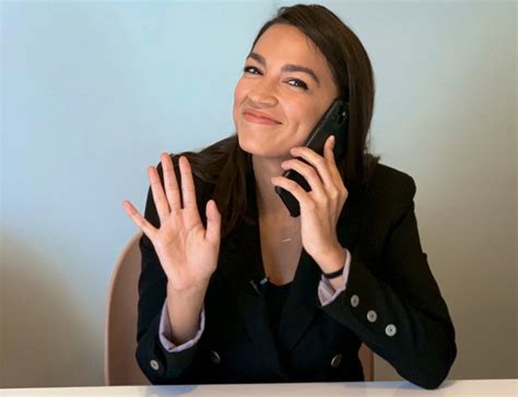 Aoc Clashes With Border Czar After Advising Undocumented Immigrants On How To Avoid Arrest