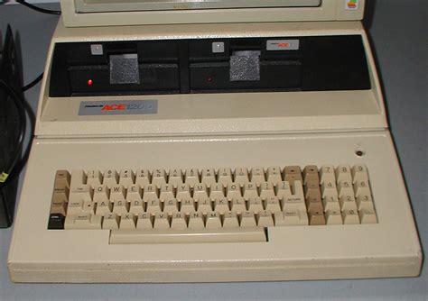 Vintage Computer Photos Subject Franklin Ace 1200 Vintagecomputer