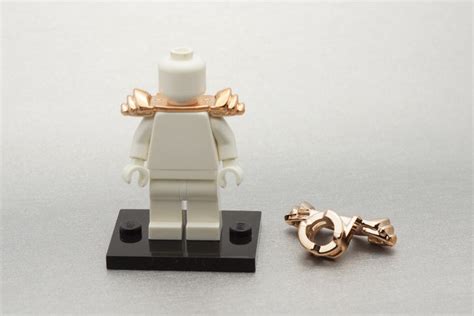 Minifigure Armor Shoulder Pads With Scabbard For Two Katanas