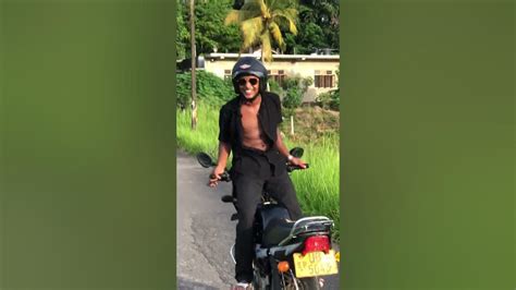 ලන්කාවම පස්සට දුවන එකෙ අපි පස්සට ගියාම මොකො නෙහ්😒 🫡 Youtube