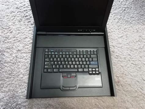 1U Rack KVM klávesnice monitor IBM 7316 TF3 17 bez kolejnic Aukro