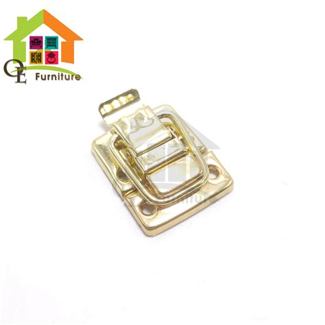 Skrup Kunci Box 30 Mm Kuncian Dus Pengait Kotak Tas Koper Murah Omah Engsel Lazada Indonesia