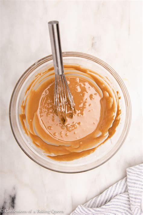 Maple Glazed Apple Muffins Confessions Of A Baking Quee